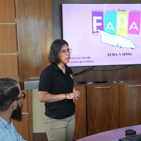 FADA a presenta resultado di estudio riba “vaping” na Aruba | Gobierno di Aruba